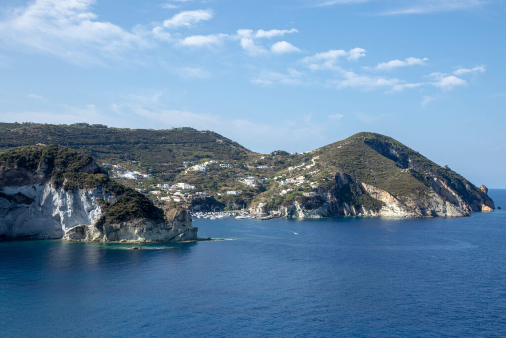 Cala Feola | Vivi Ponza